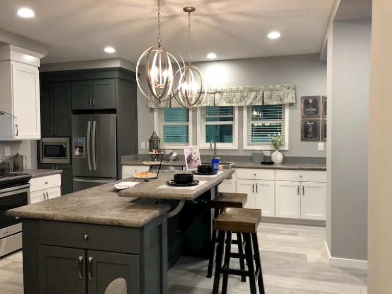 5 Gorgeous Modern Mobile Homes You Need to See | MHVillager
