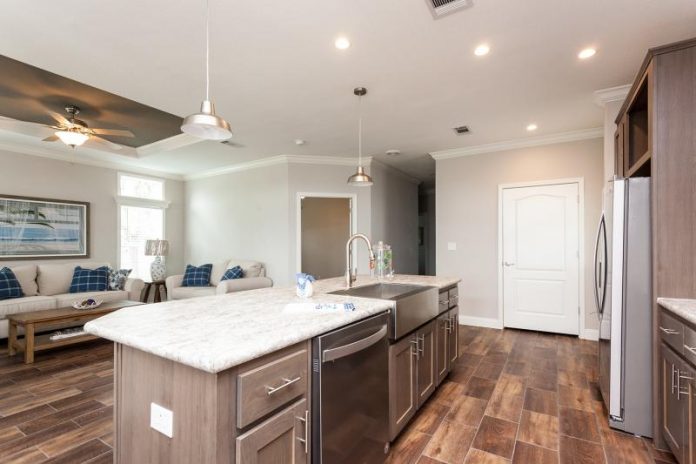 Buying a Double Wide Mobile Home | MHVillager